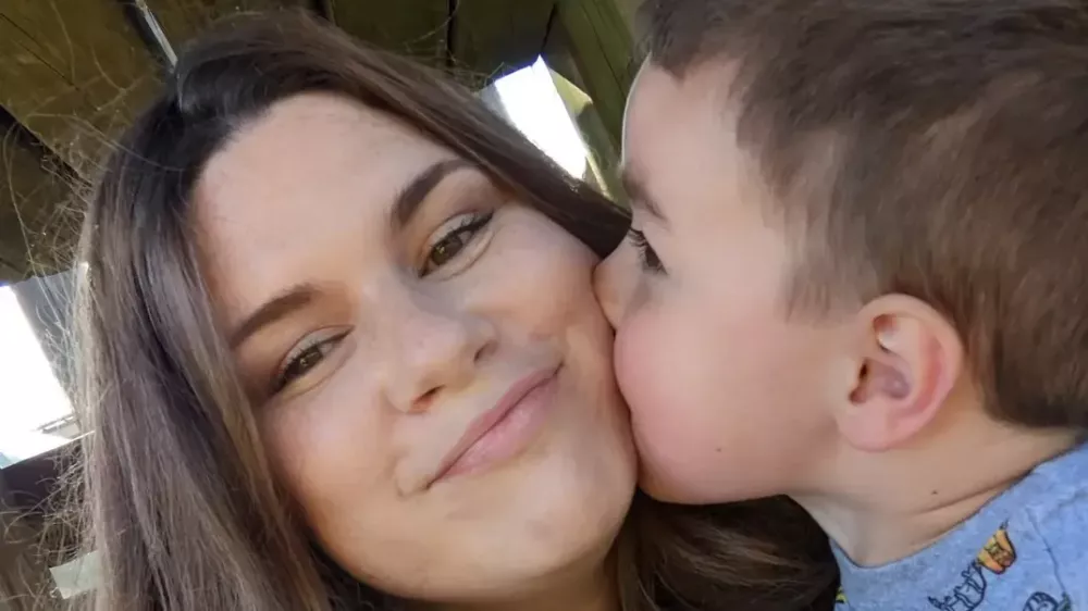 GiveSendGo - Supporting Amanda June: The Leader in Freedom Fundraising.